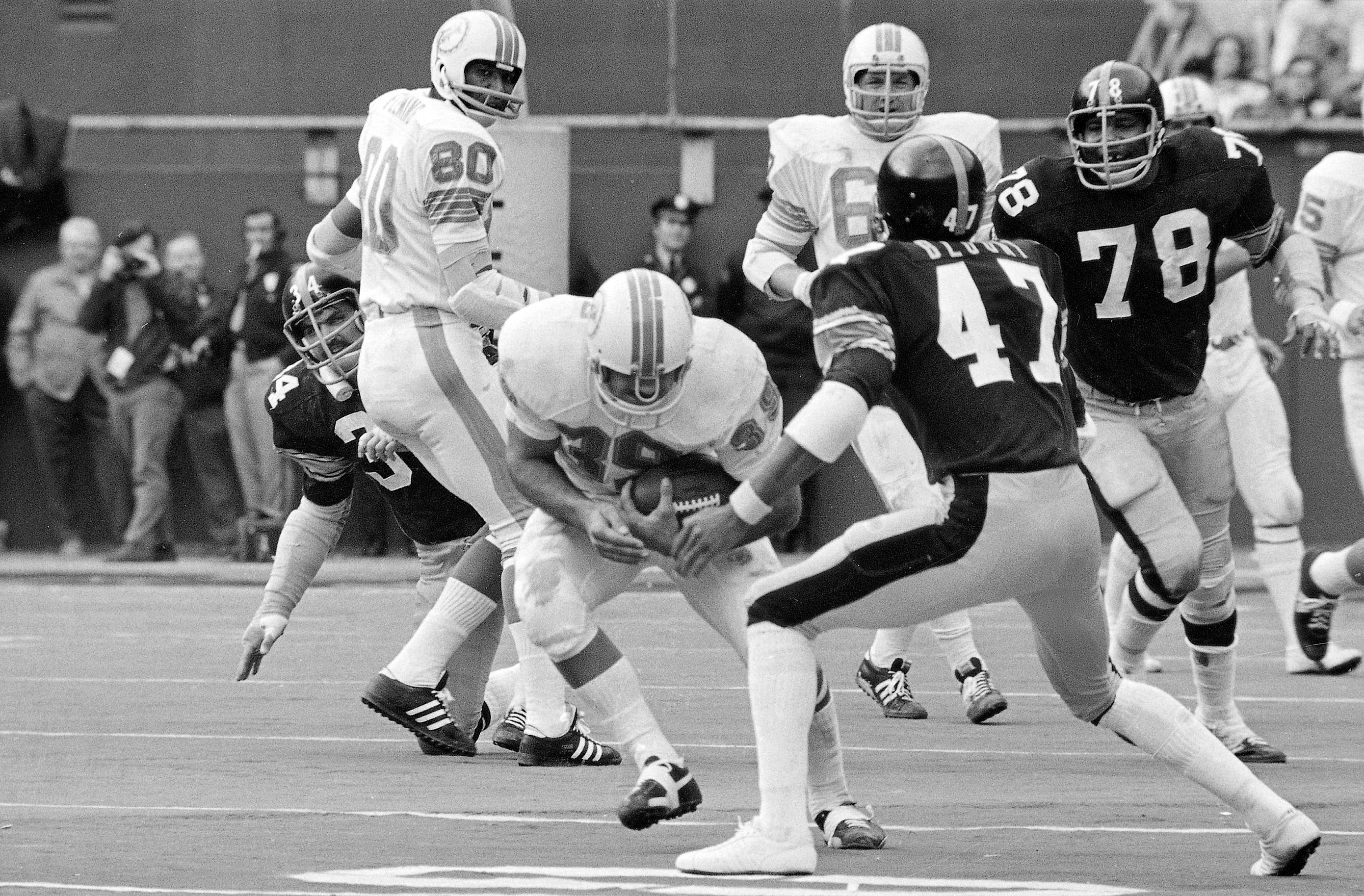 Steelers vs. Dolphins: Dec. 31, 1972 – Pittsburgh: In Focus
